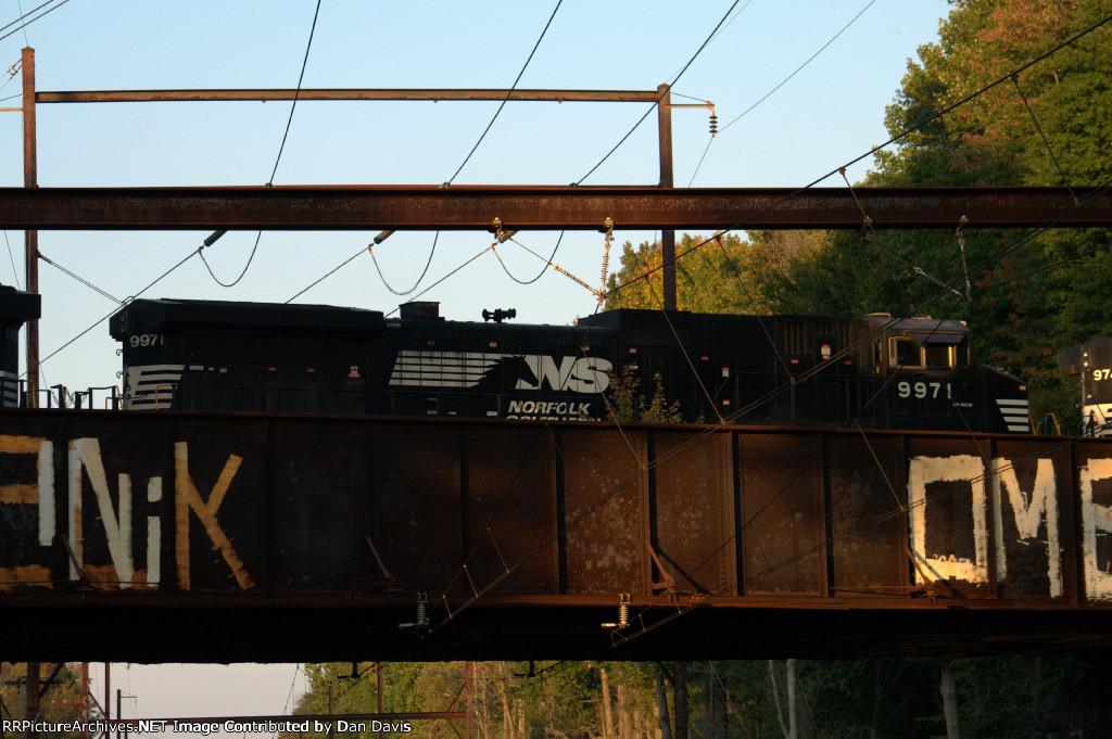 NS C40-9W 9971 second out on 14G